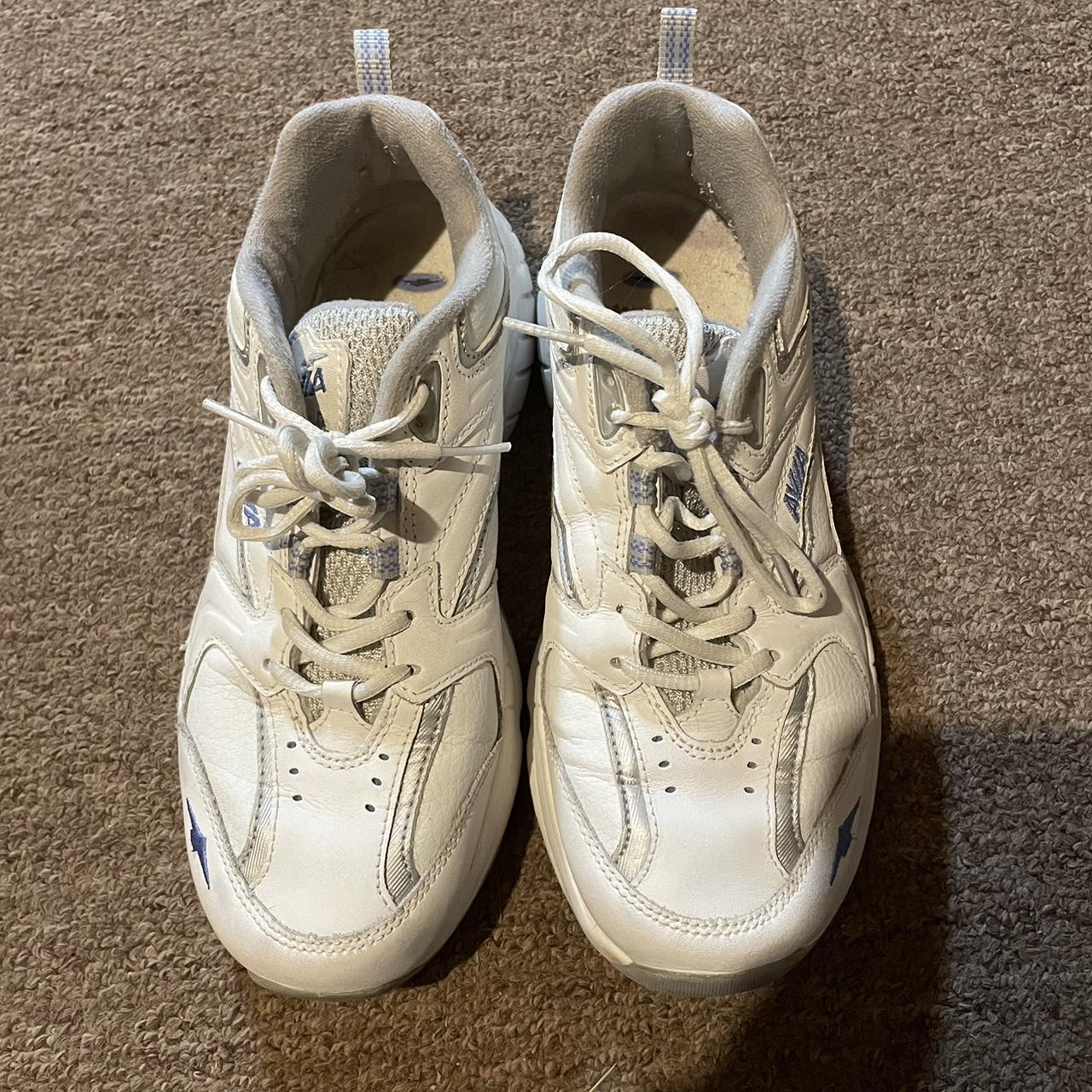 WHITE AVIA SHOES!! Very nice & pretty shoes! Good... - Depop