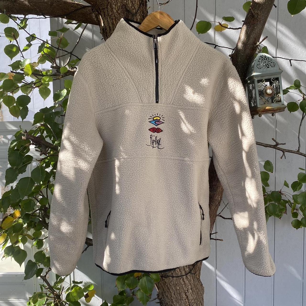 Warm af rip curl fleece! perfect condition with no... - Depop