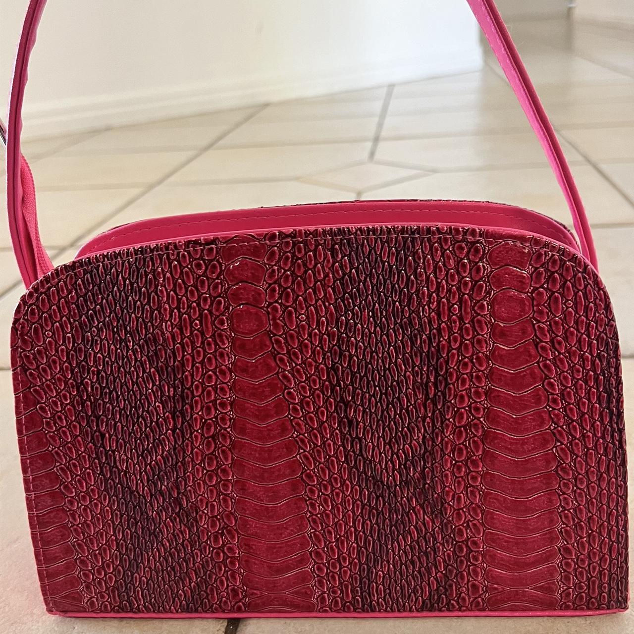 cutest pink hand bag - only been worn once for a... - Depop