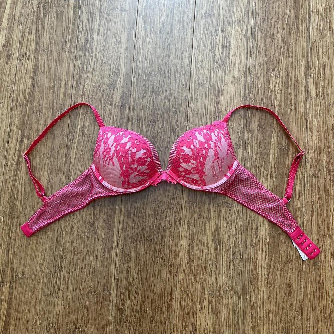 Victoria’s secret red light push up bra with lace,... - Depop