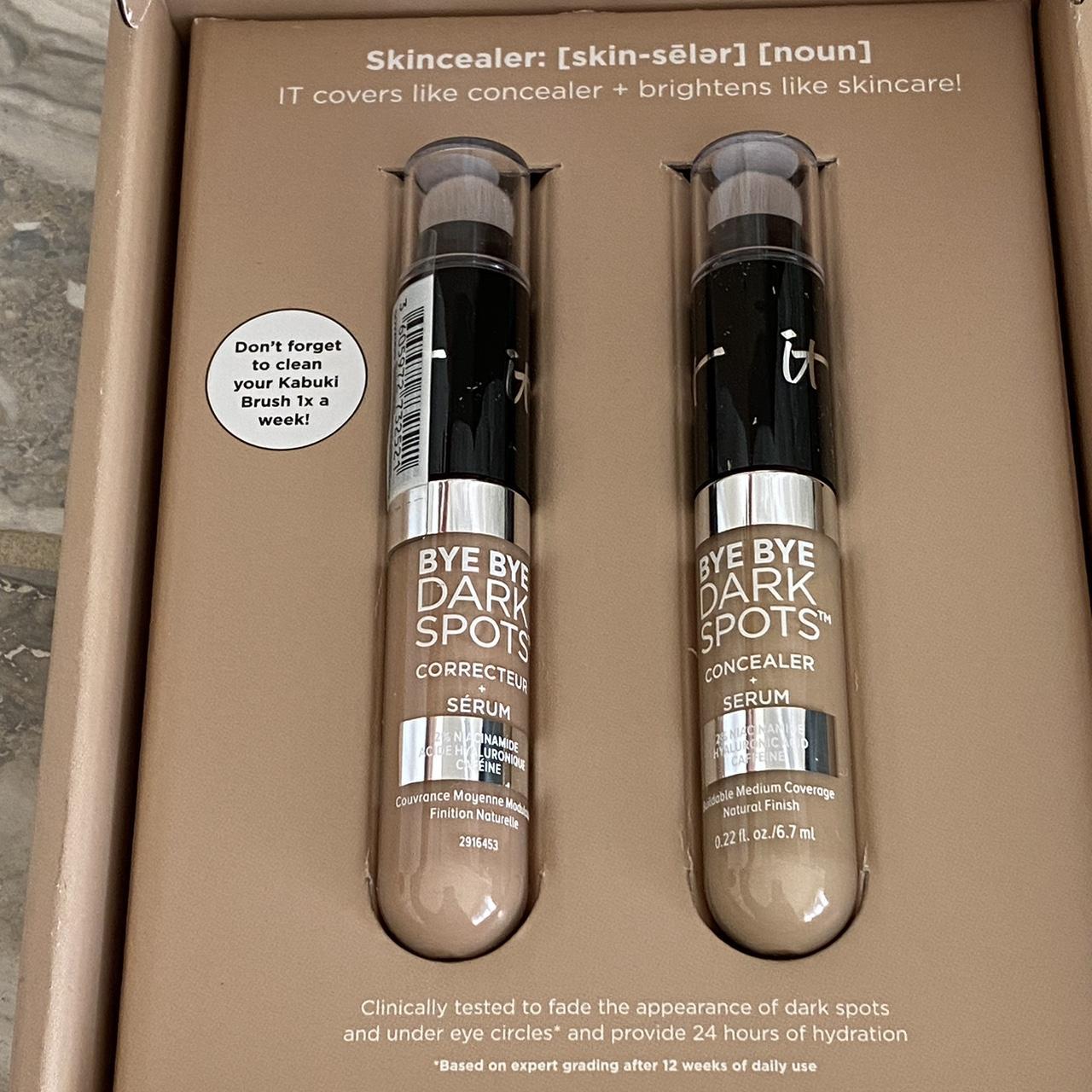 It cosmetics concealer in medium warm + medium... - Depop