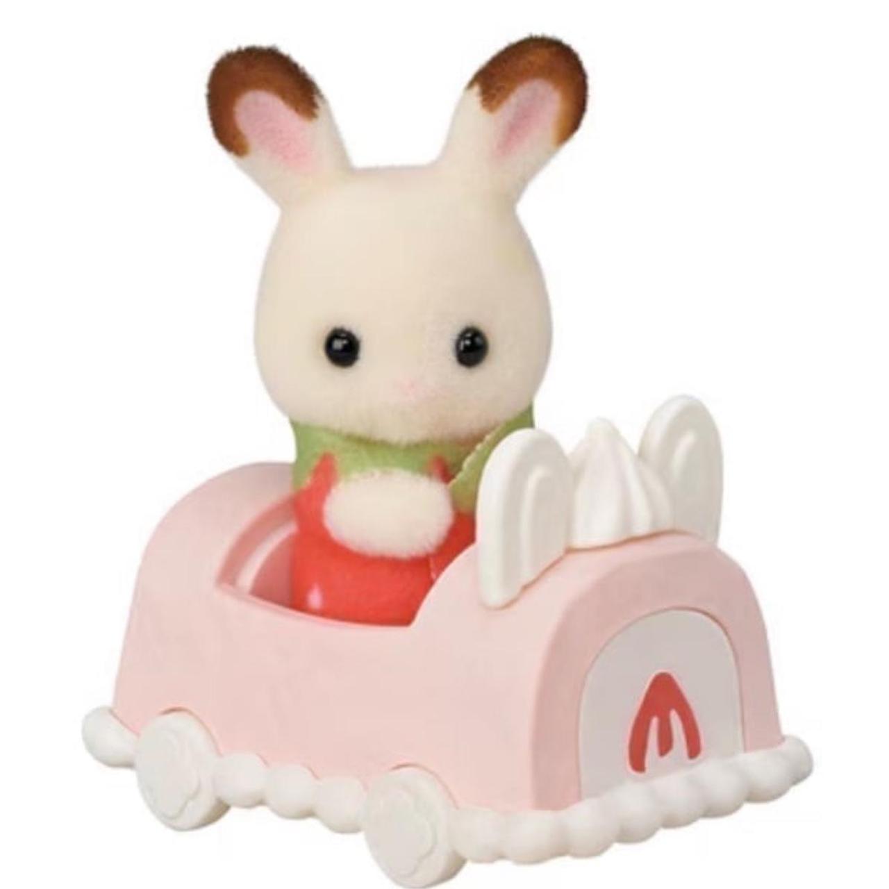 Sylvanian Families Calico Critter Baby Cake Party... | Depop