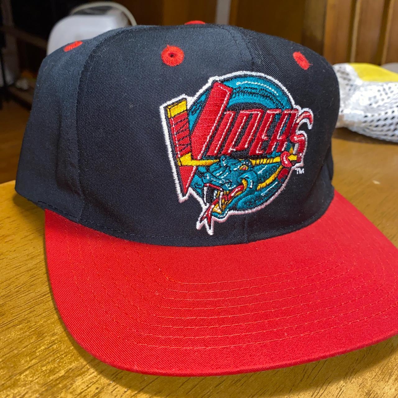 Vintage Detroit vipers logo 7 snapback hat Defunct... - Depop
