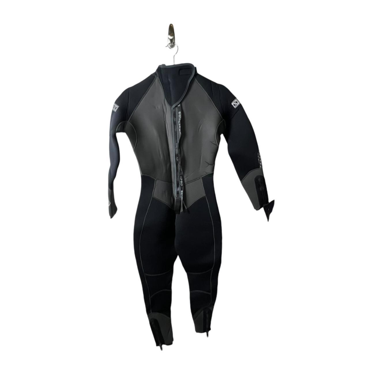 Scubapro S TEK Wetsuit M/40 5MM TPF 33 women’s This... - Depop