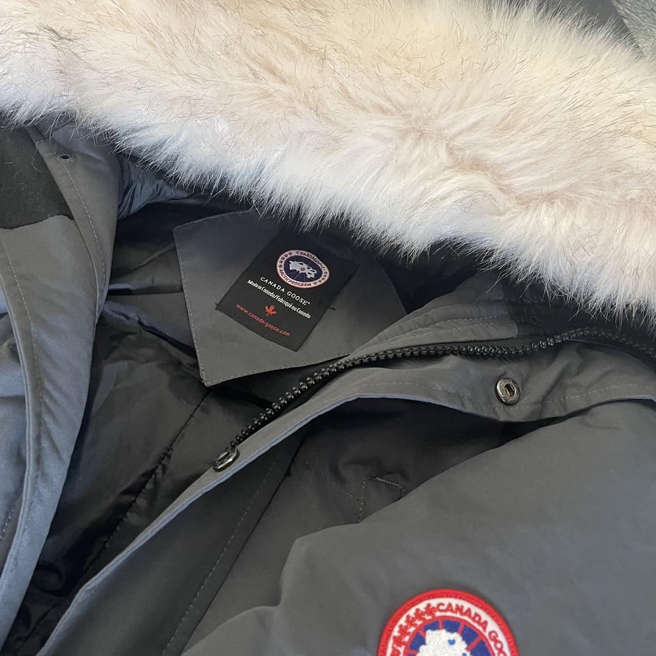 grey canada goose bought on here just don’t fit... - Depop