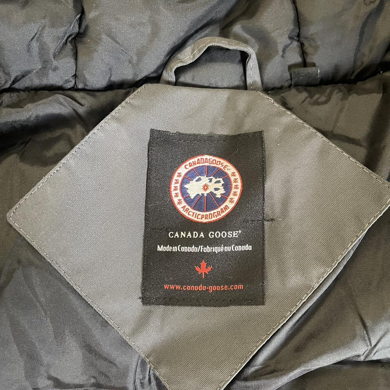 grey canada goose bought on here just don’t fit... - Depop