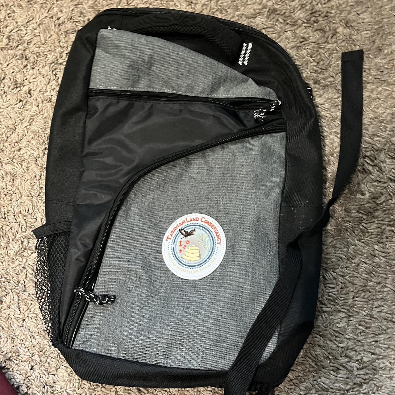 Land conservation back pack One strap - Depop