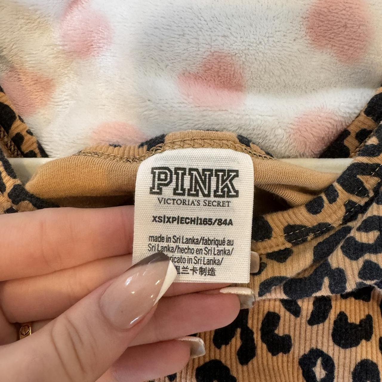 Victoria’s Secret Pink leopard crop top, size XS - Depop