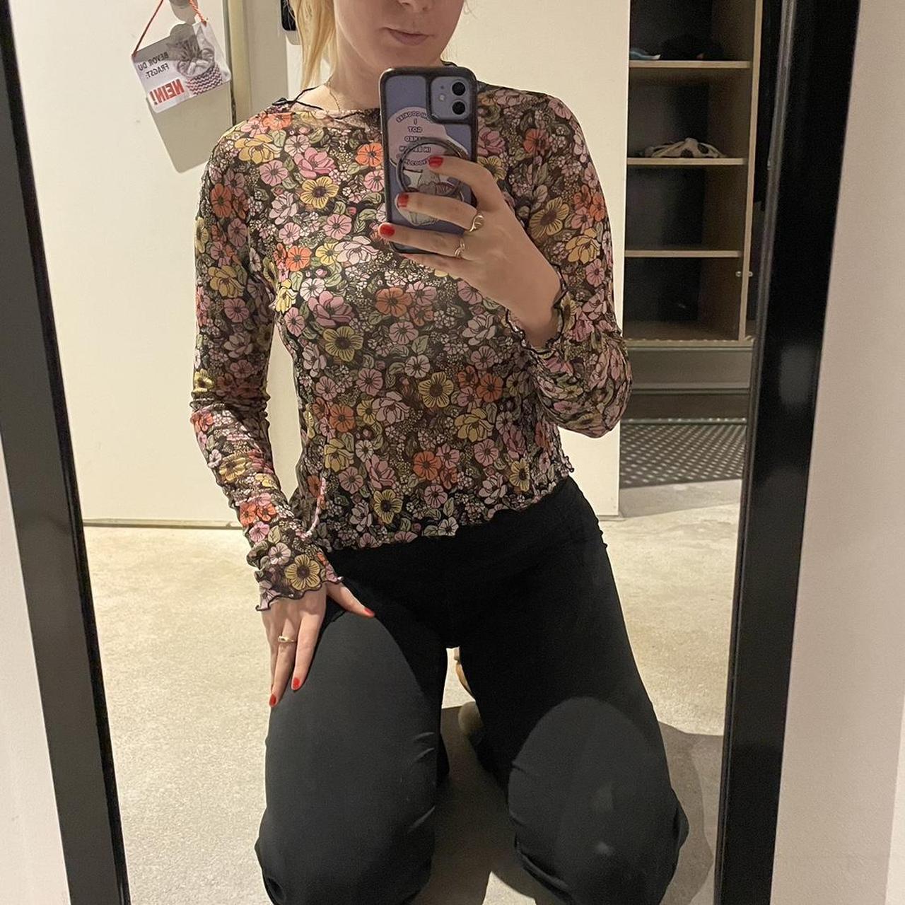 Sportsgirl shear flower top. Preloved but still in... - Depop