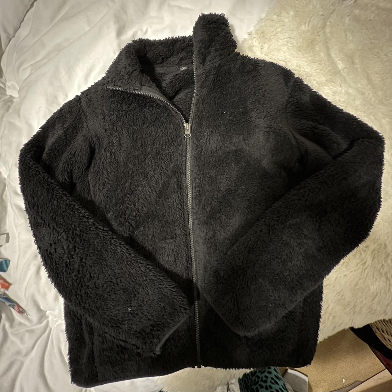 super cozy black uniqlo jacket! it’s been worn but... - Depop