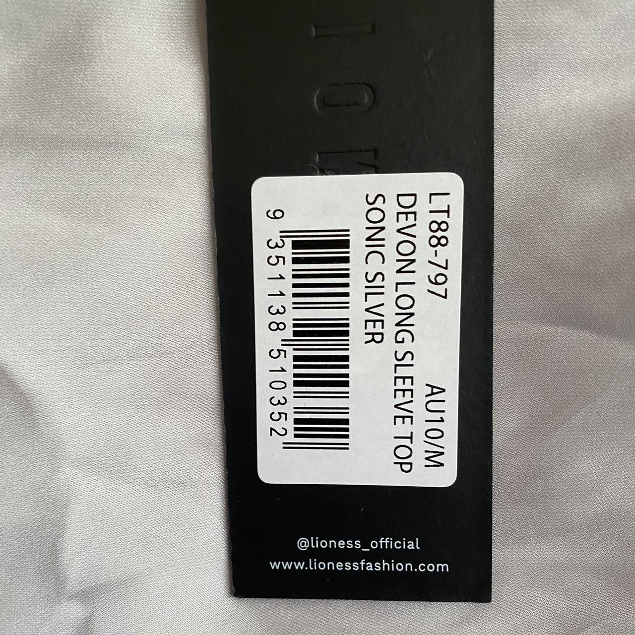 absolutely stunning lioness long sleeve top in... - Depop