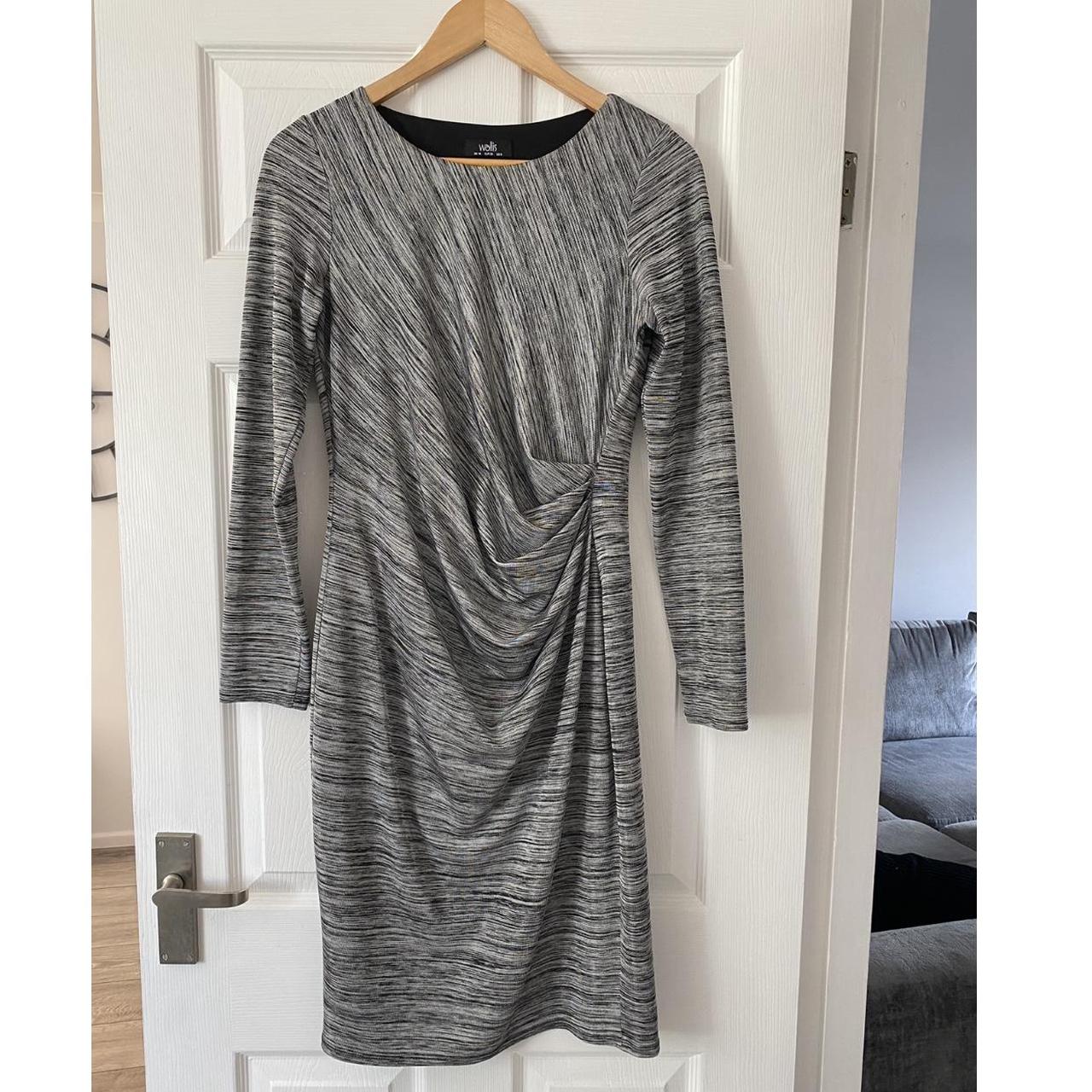 . Wallis Dress UK size 10 Message me for any... - Depop
