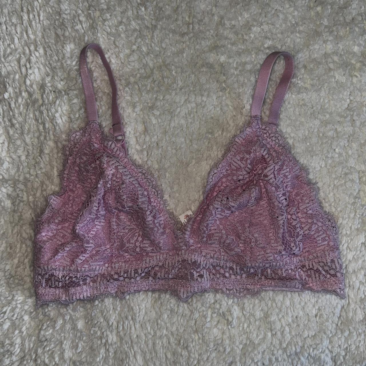 colsie unlined pink bralette size medium - Depop