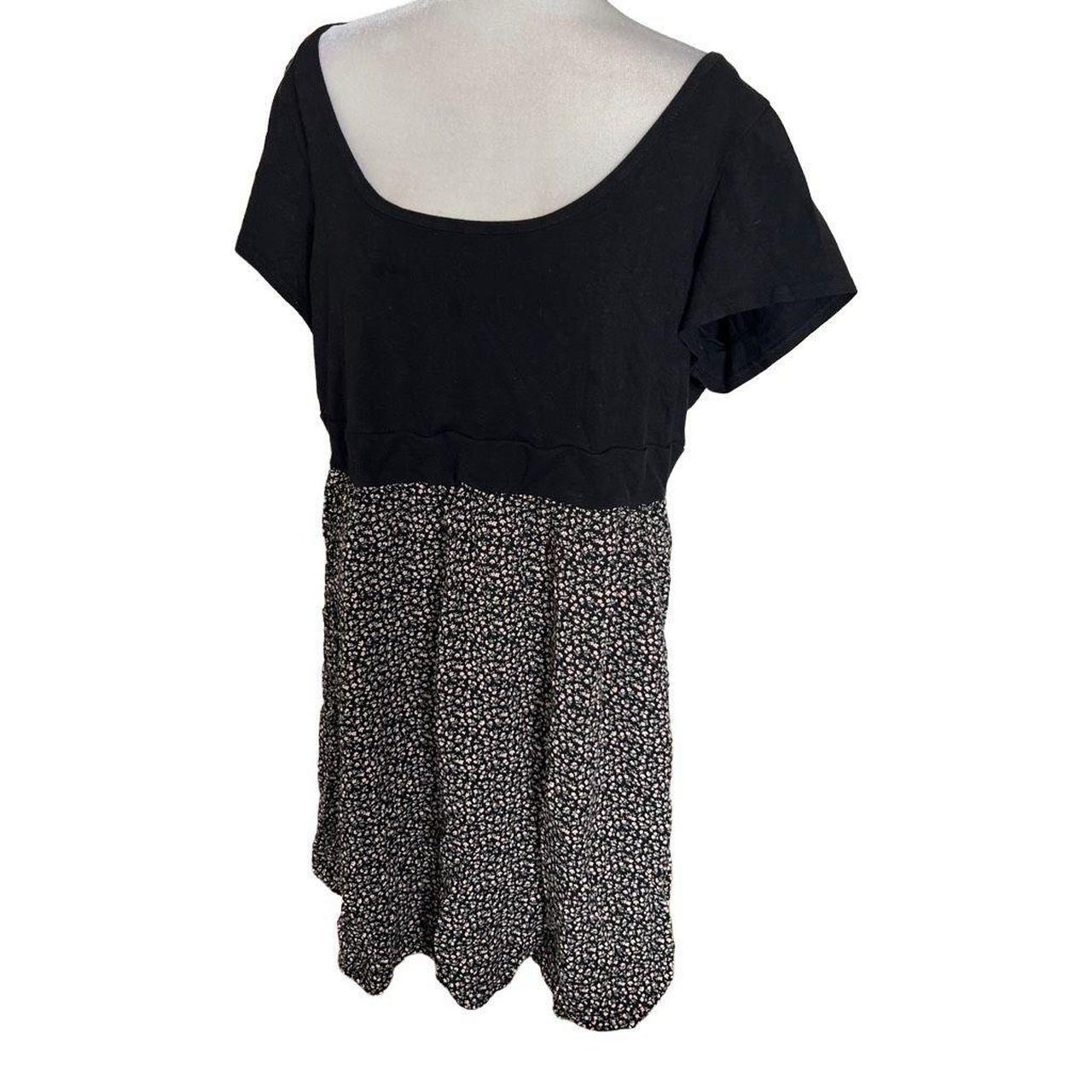 Torrid Women's Black and Pink Dress | Depop