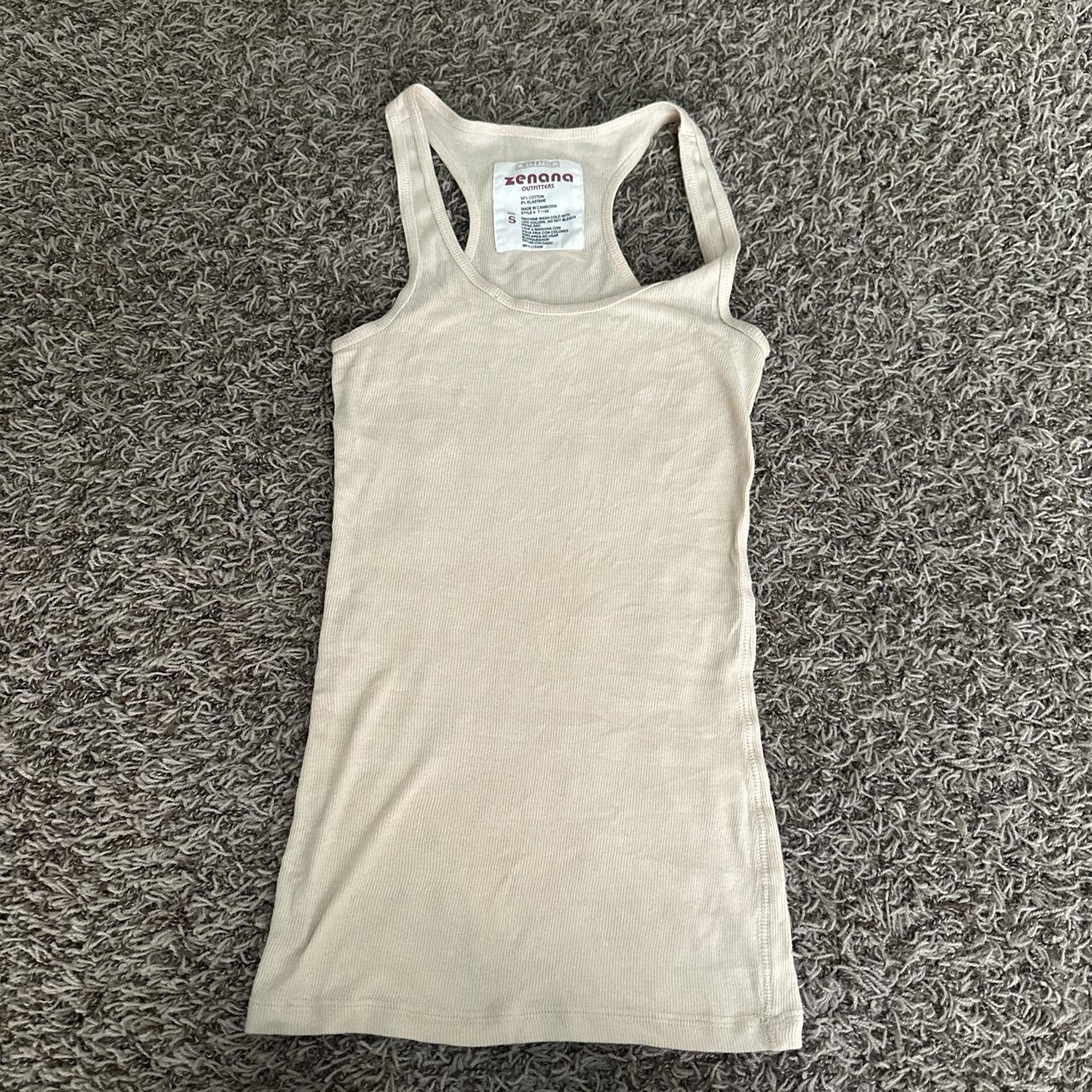 Cream colored tank Super stretchy - Depop
