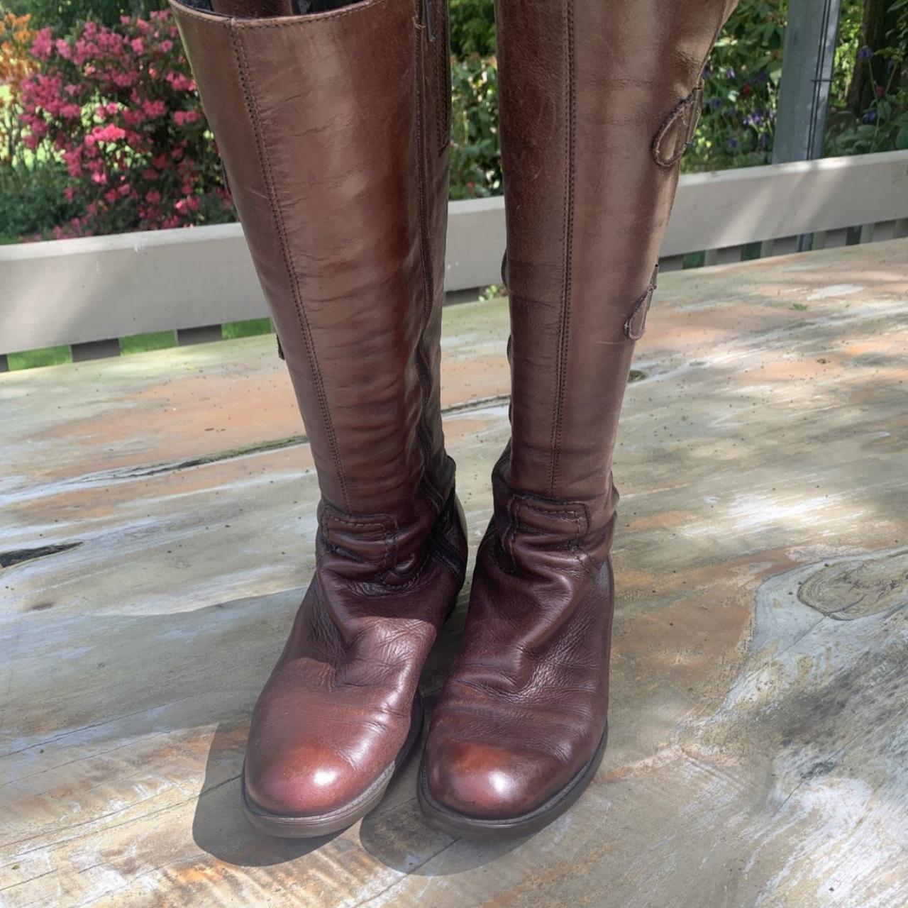 Amazingggg brown jones bootmaker leather boots!... - Depop