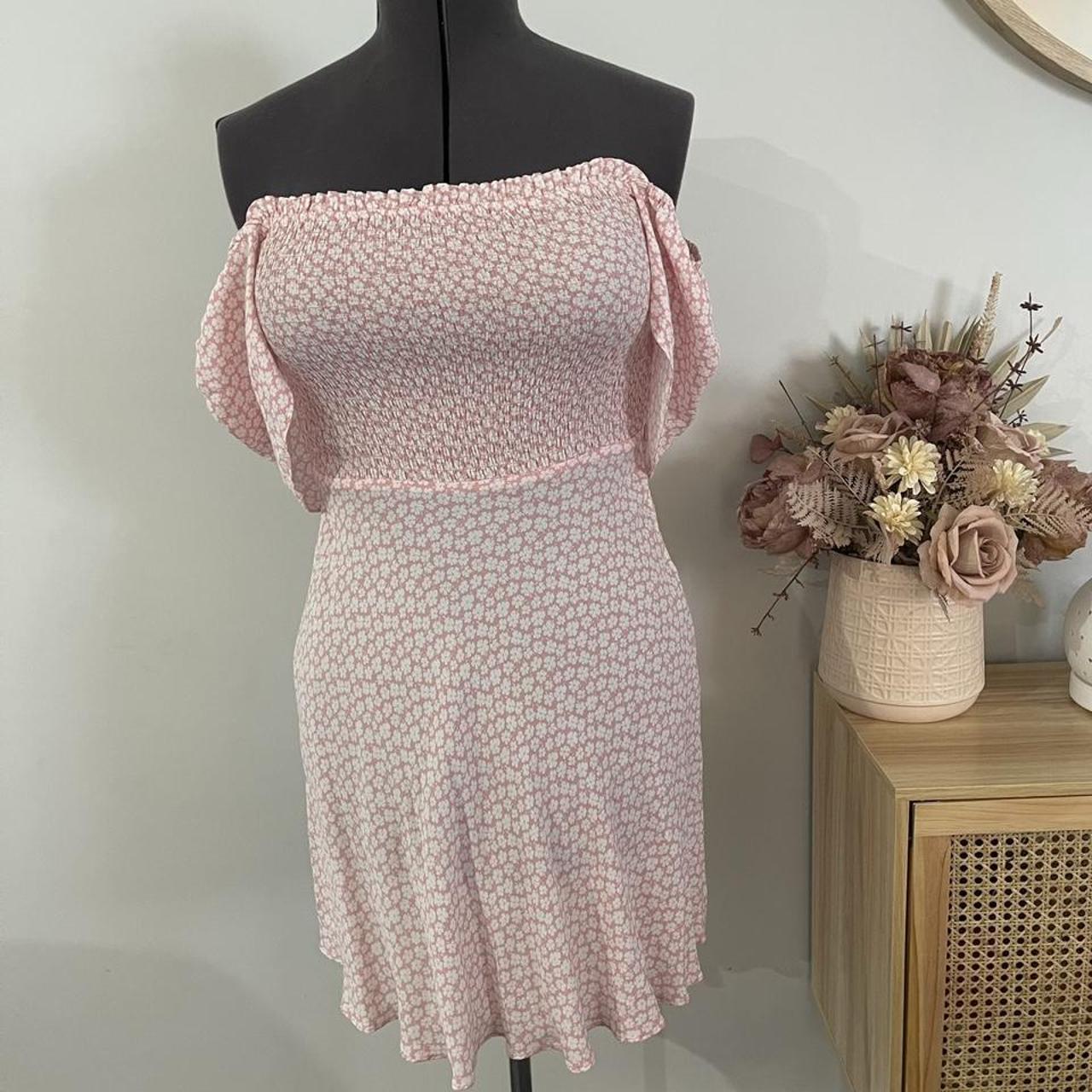 GHANDA pink sun dress Worn once and just don’t reach... - Depop