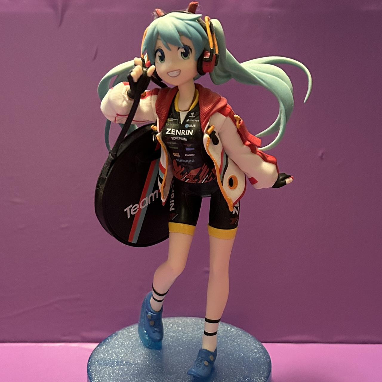 hatsune miku sports figure! - excellent... - Depop