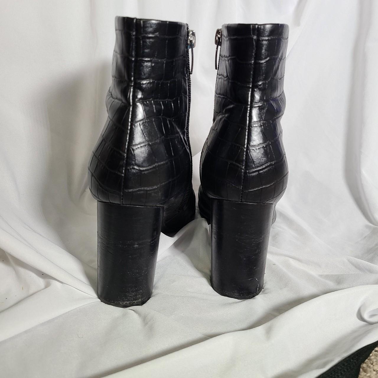 Nine West Boots Size 9M Black Croc Embossed Booties Depop