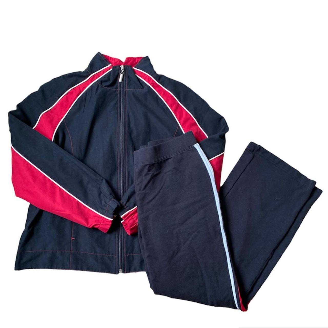 Women's Joggers-tracksuits | Depop