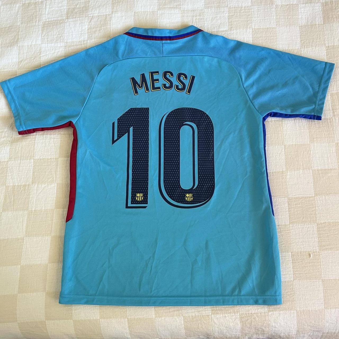 Blue Messi football jersey top Size “XL” but fits... - Depop