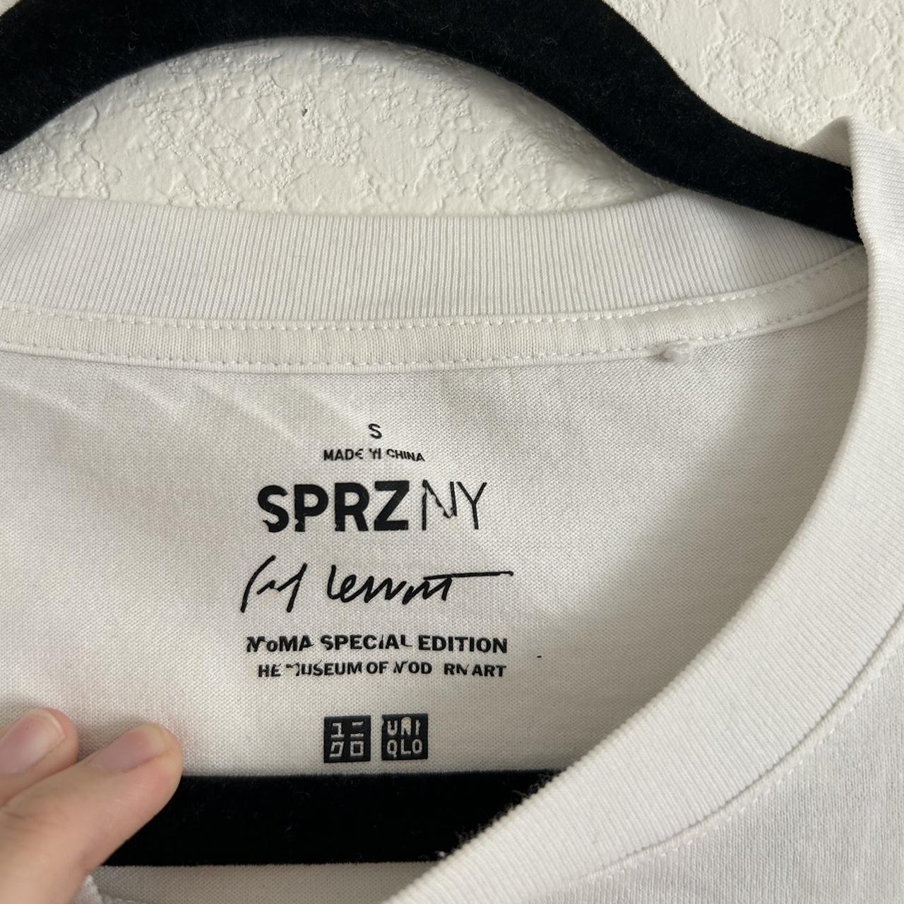 UNIQLO MOMA collab shirt *special edition SPRZ NY... - Depop