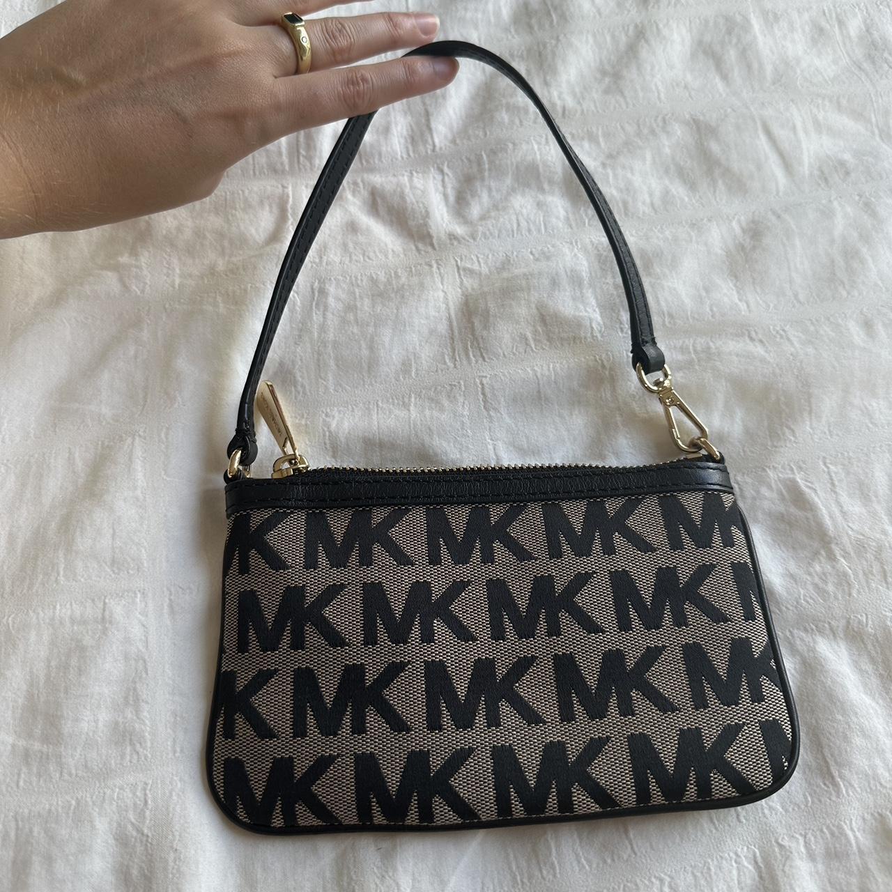 Michael Kors mini bag / purse. Used once - Depop