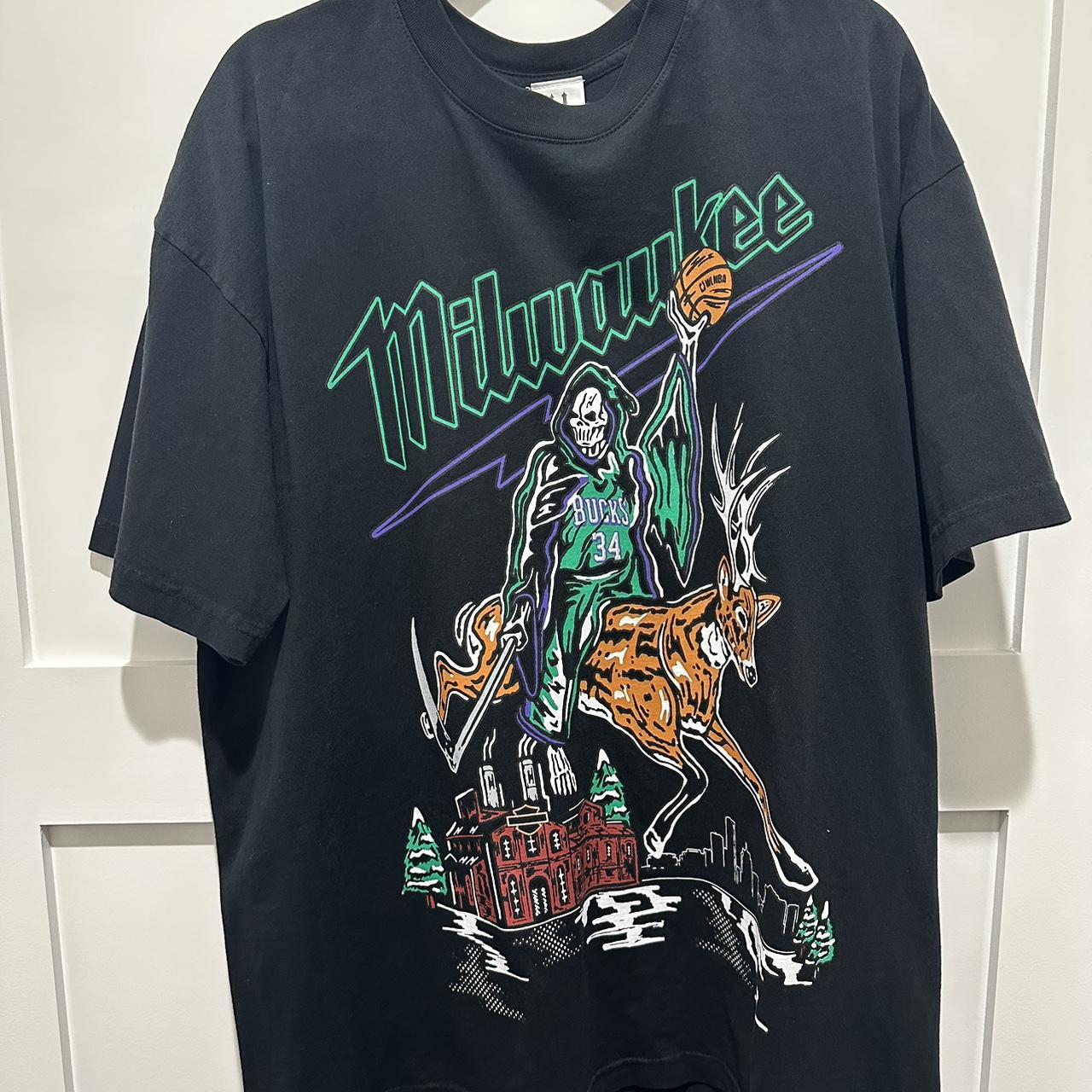 Warren Lotas - Milwaukee Bucks NBA - XL - Depop