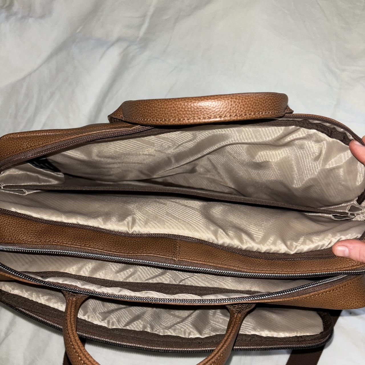 Samsonite leather messenger bag In perfect... - Depop