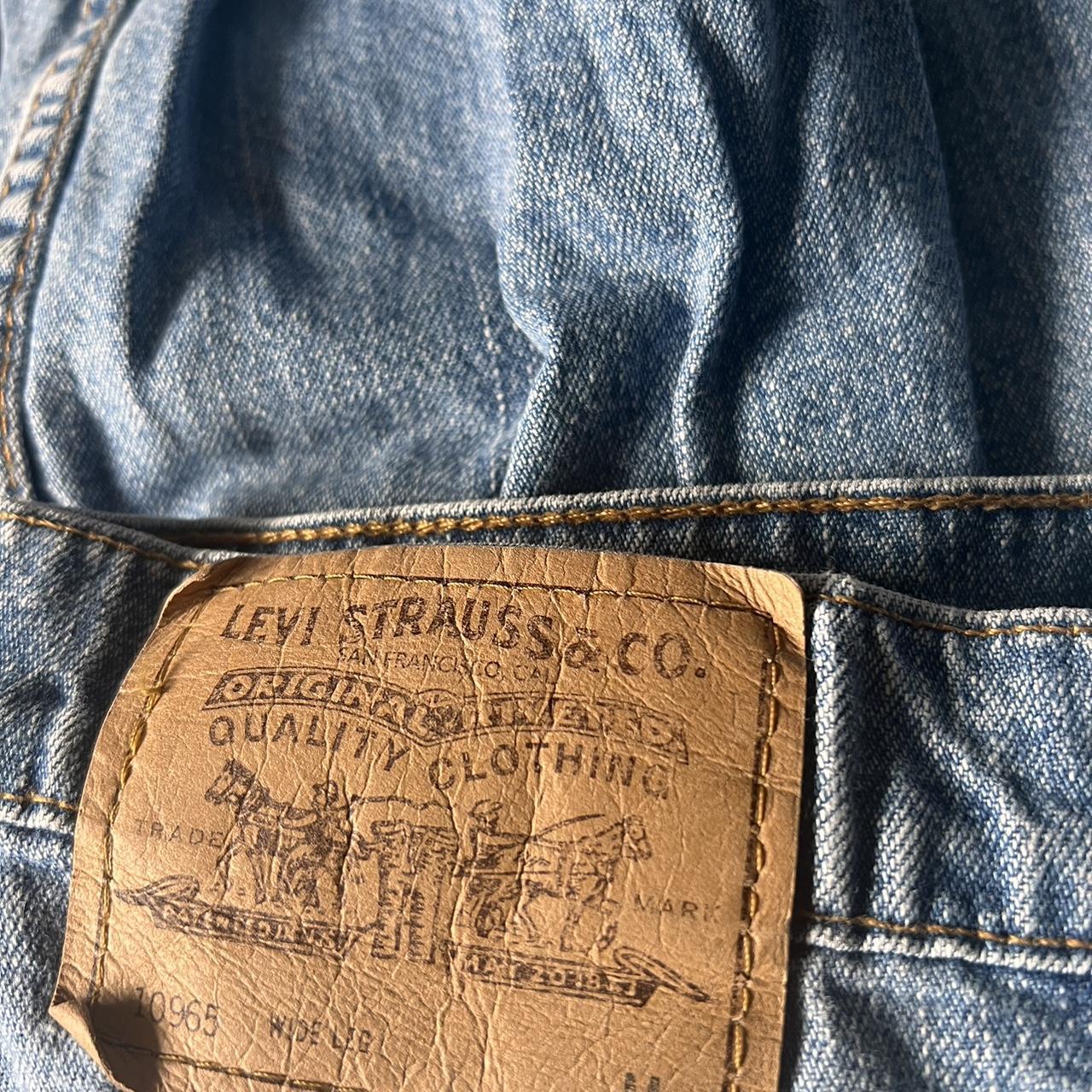 vintage silver tag levi’s these fit me like dad... - Depop