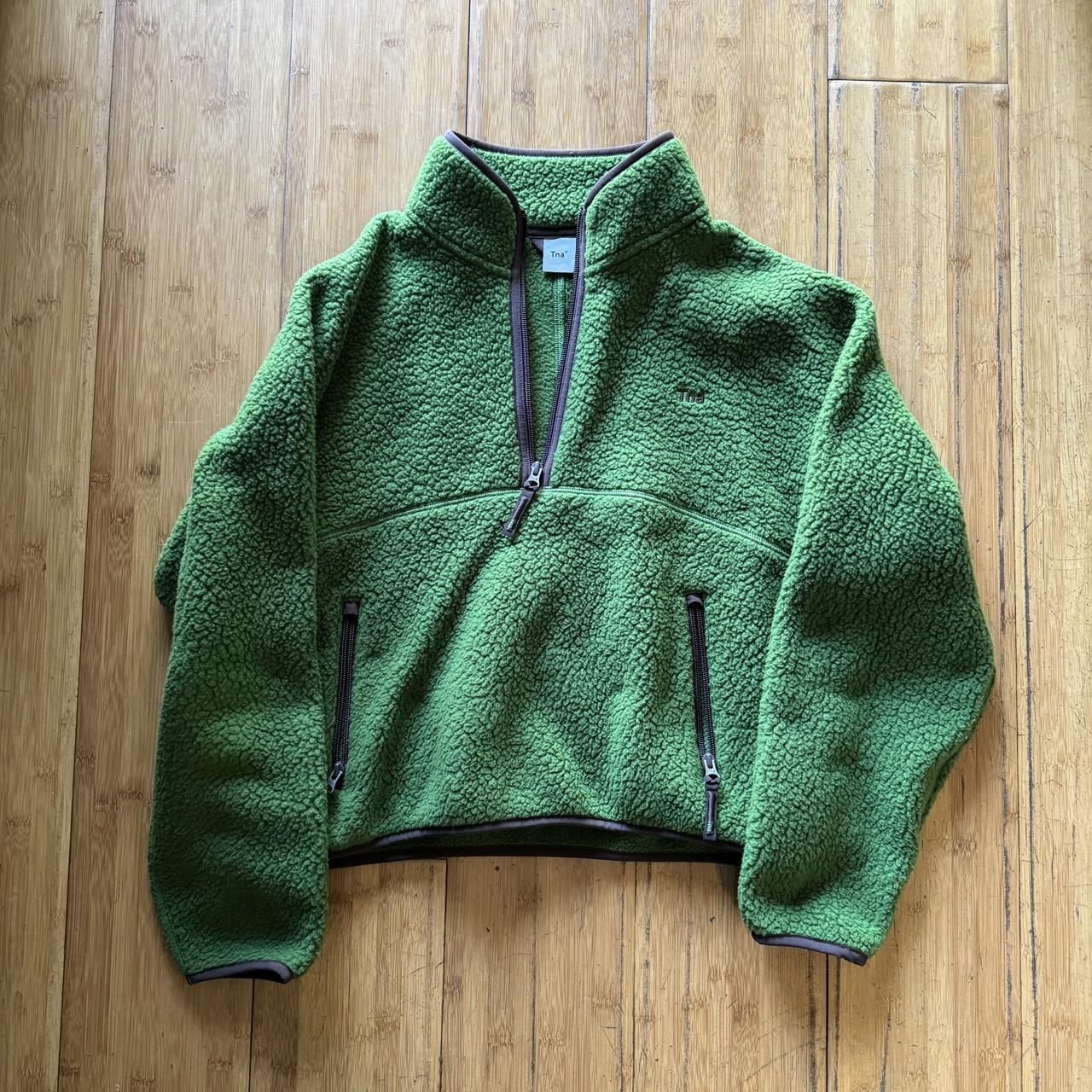 Aritzia TNA fleece zip jacket with pockets Size... - Depop