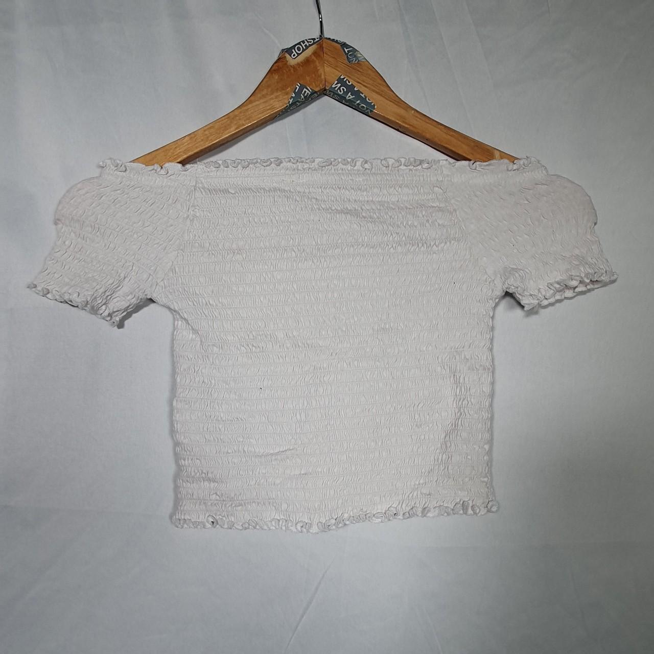 white off shoulder gypsy crop top size... - Depop