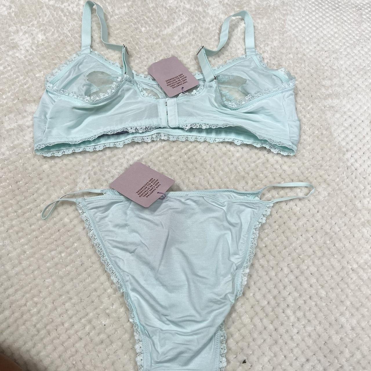 Savage x fenty set Bralette - 1X panties - XL Never... - Depop