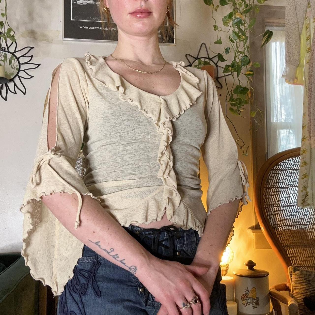 Vintage 2000’s mesh whimsygoth belle sleeve top... - Depop