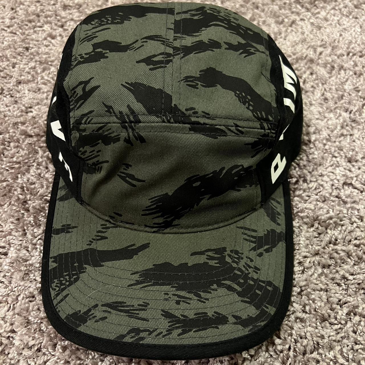 Primitive camo 5 panel hat - Depop