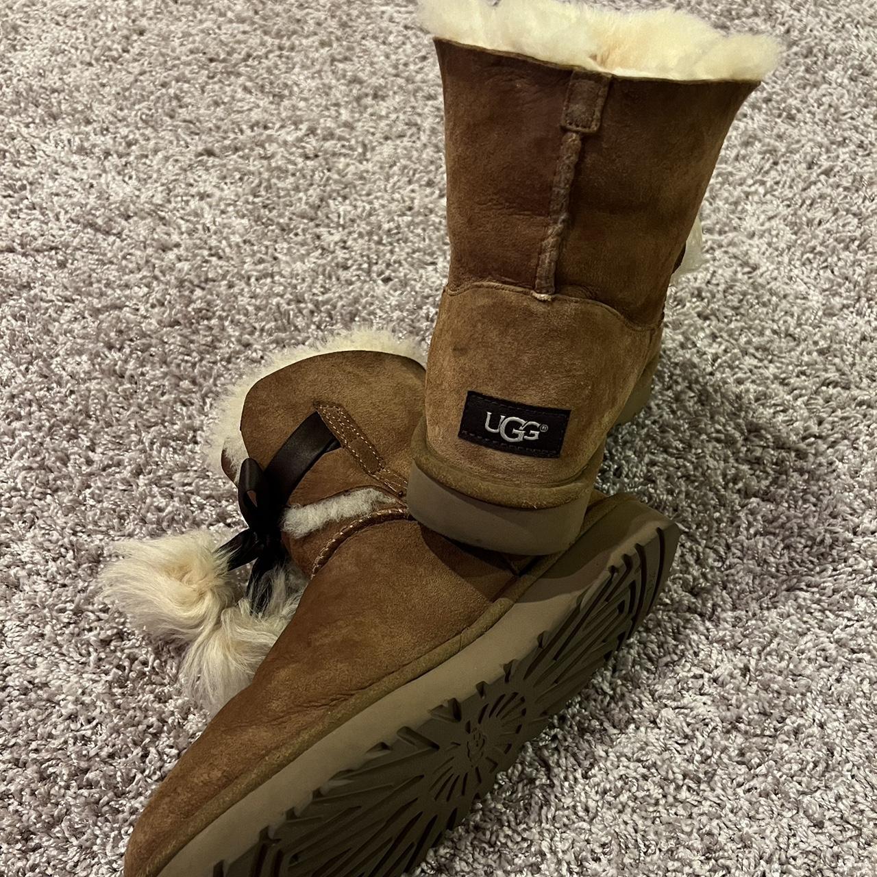 Ugg Gita short boots size women 8 . SUPER CUTE and... - Depop