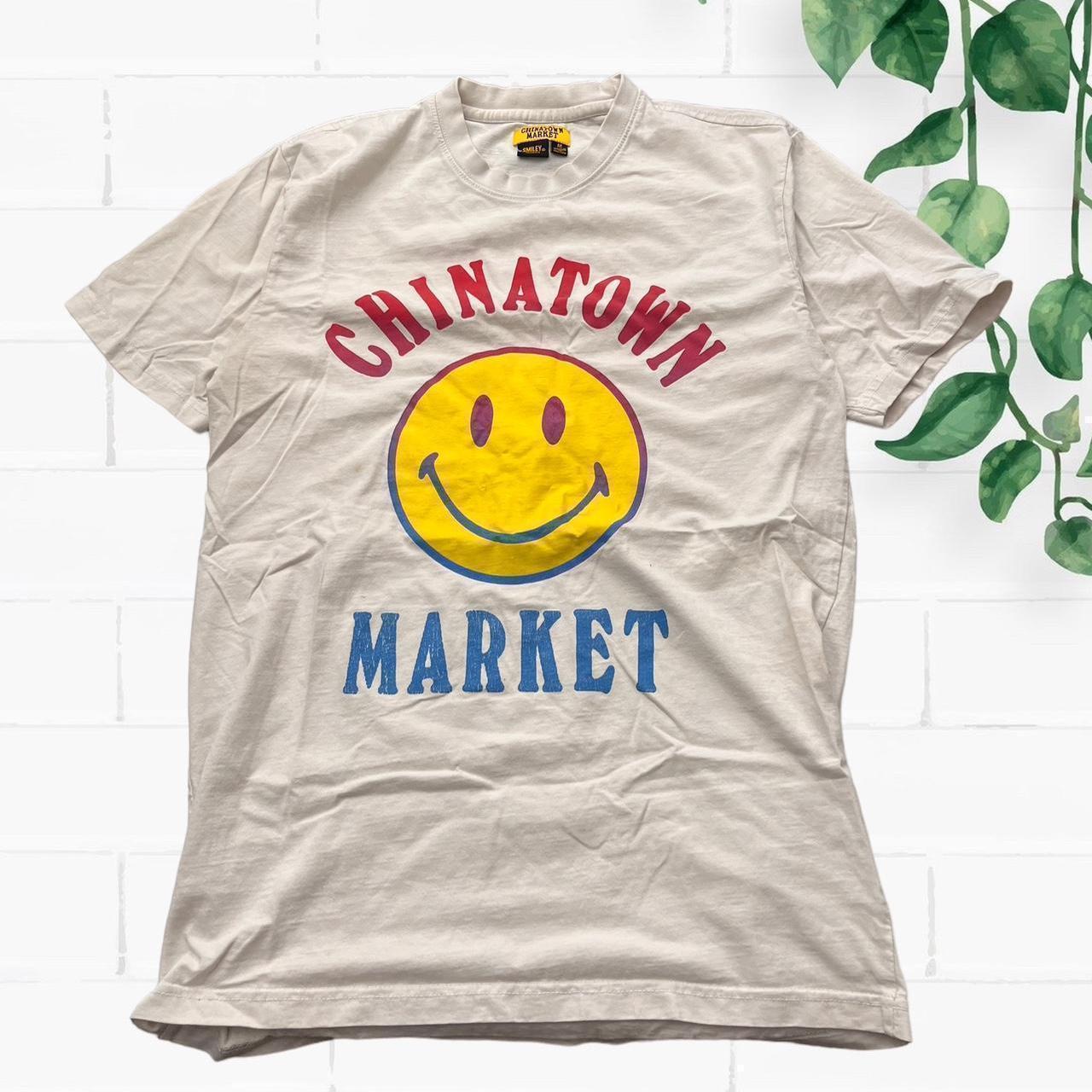 Essential vintage Chinatown smiley market Size... - Depop