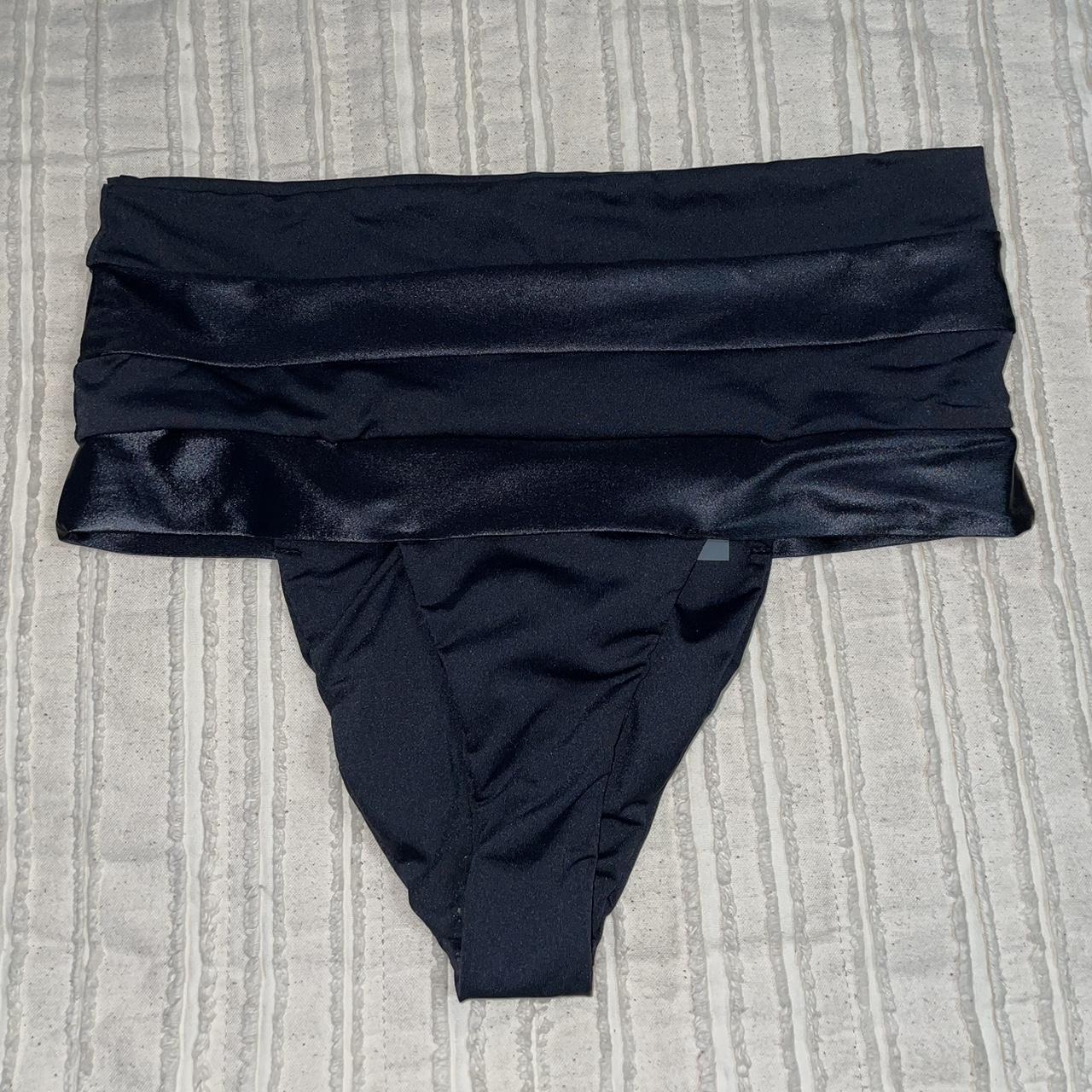 Beach Bunny Monte Carlo Rhonda High Waisted Bottom... - Depop