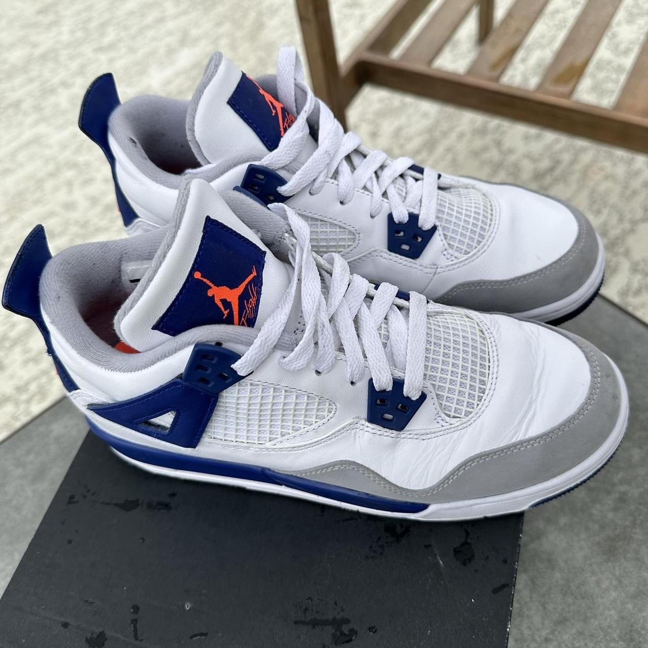 Air Jordan 4 Super clean, minor minor details are... - Depop