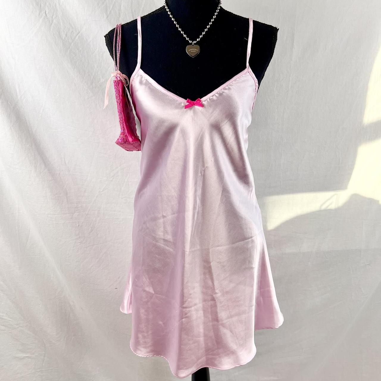 vintage pastel slip 🎀 80s/90s vintage slip perfect... - Depop