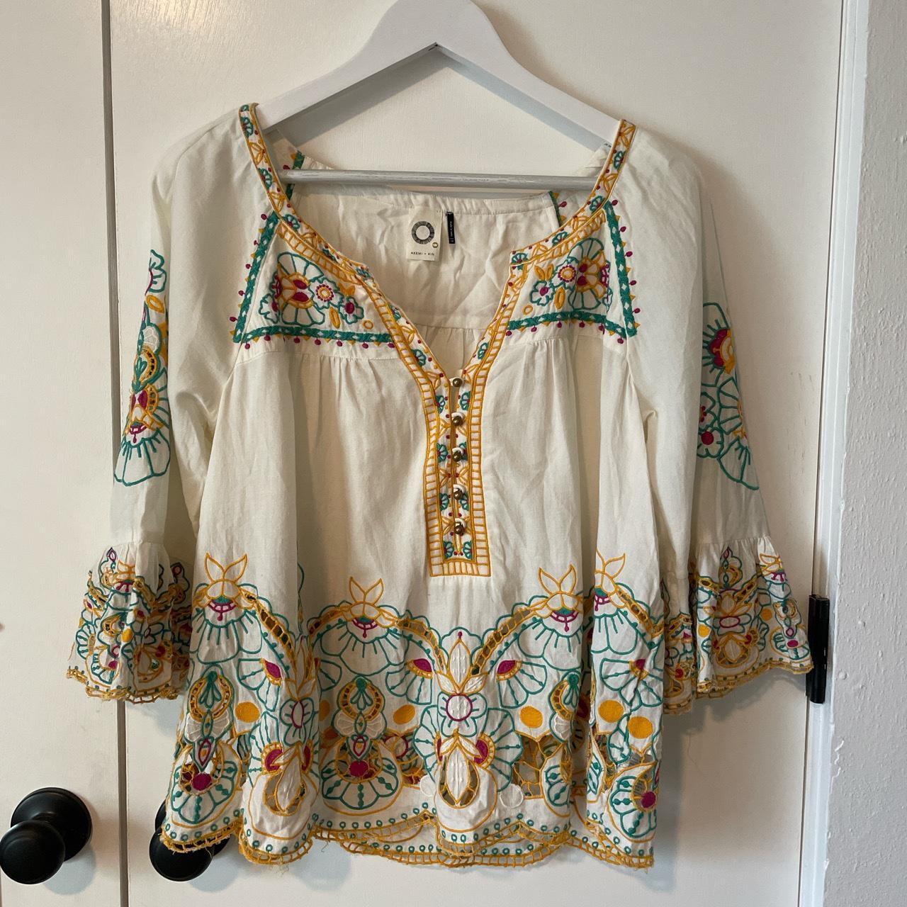 Akemi and Kin - Anthropology top Size... - Depop