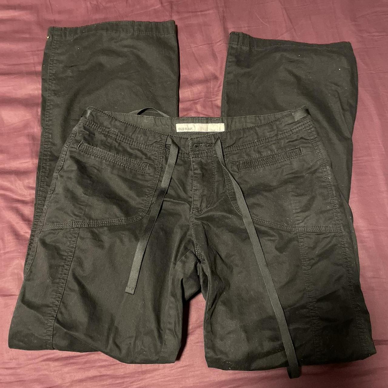 Low rise black cargo pants with tie Size: 6 #goth... | Depop