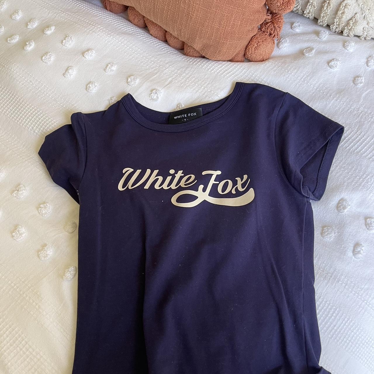 White fox tee size small - Depop