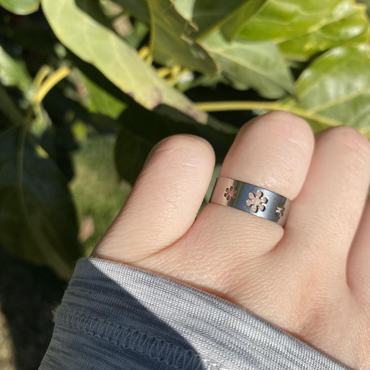 Silver triple flower ring mens / unisex ring -... - Depop