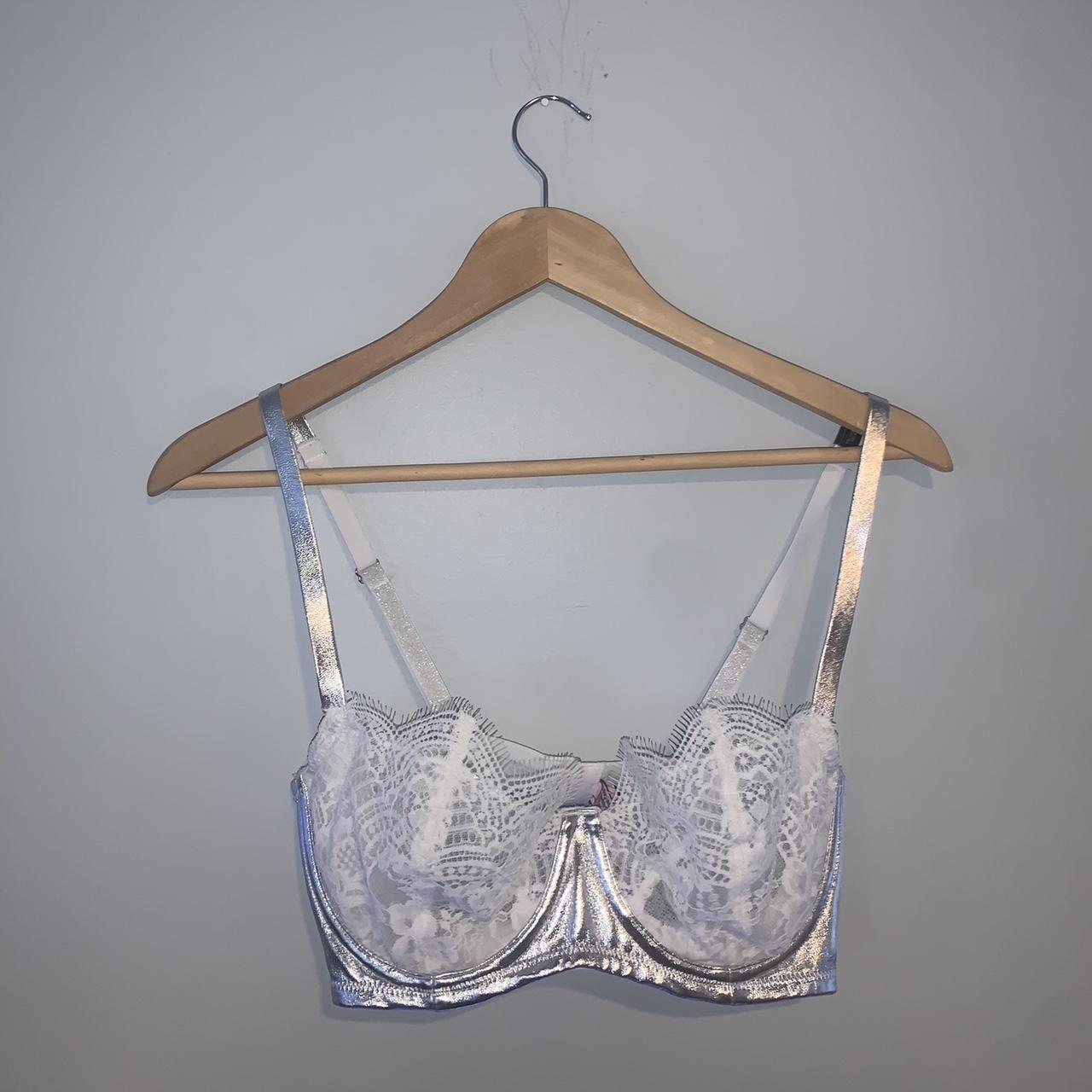 New with tags Victorias secret bra!! - Depop