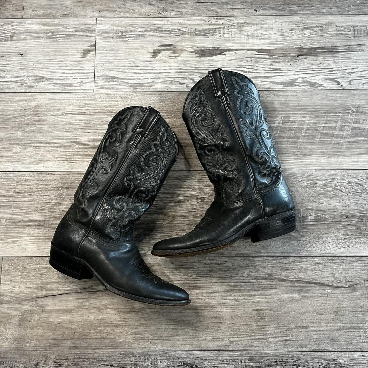 Justin brand cowboy boots Size 10 Boots are in good... - Depop