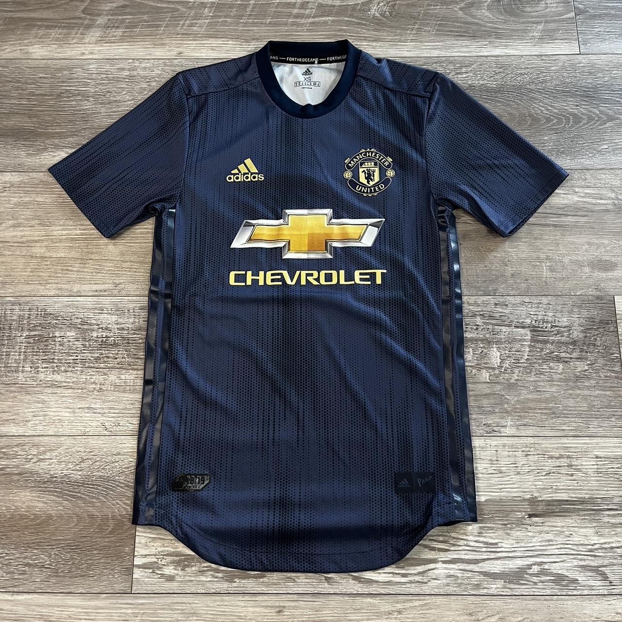 Adidas Manchester United 18/19 Chevy soccer... | Depop