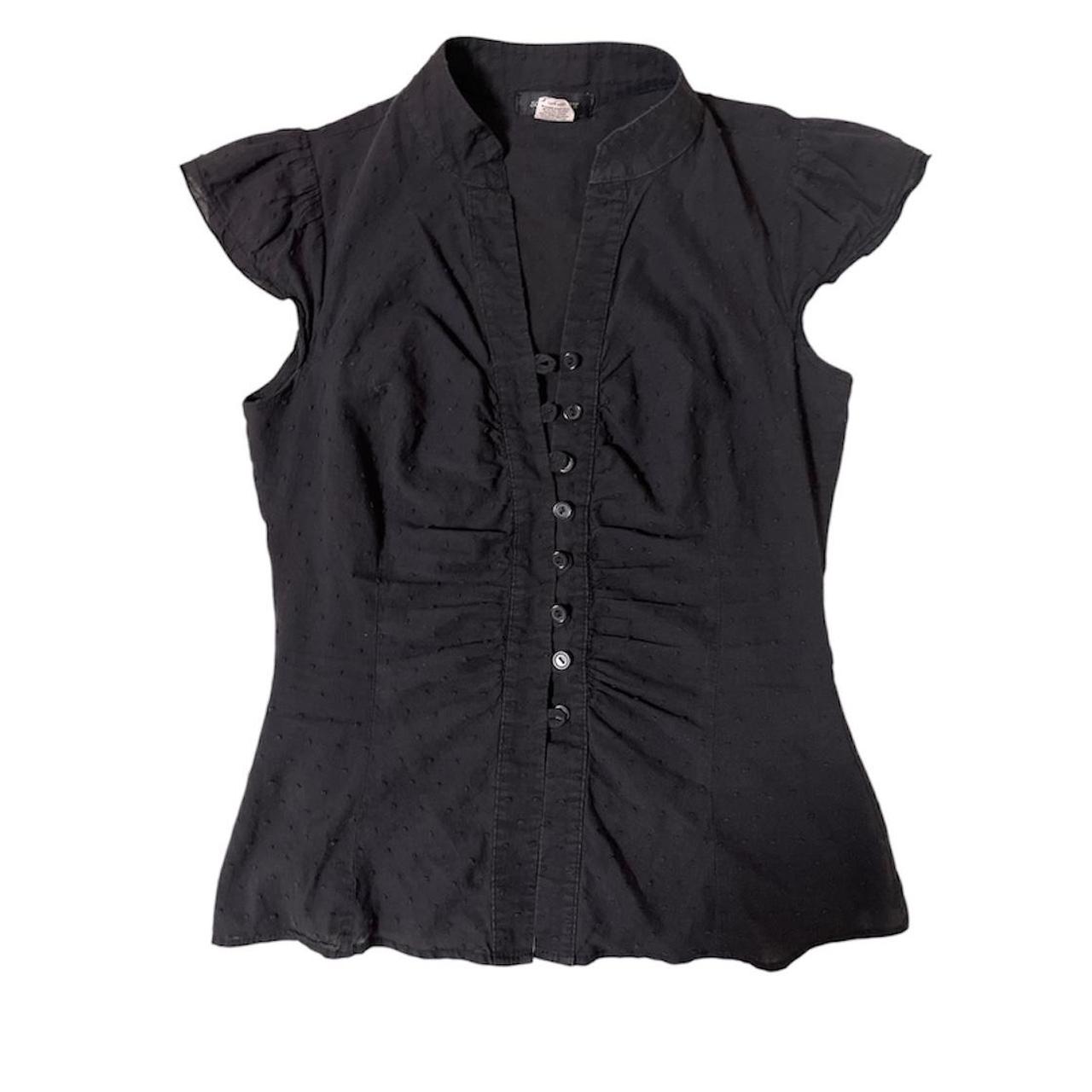 100% cotton Small form fitting short sleeve black... - Depop