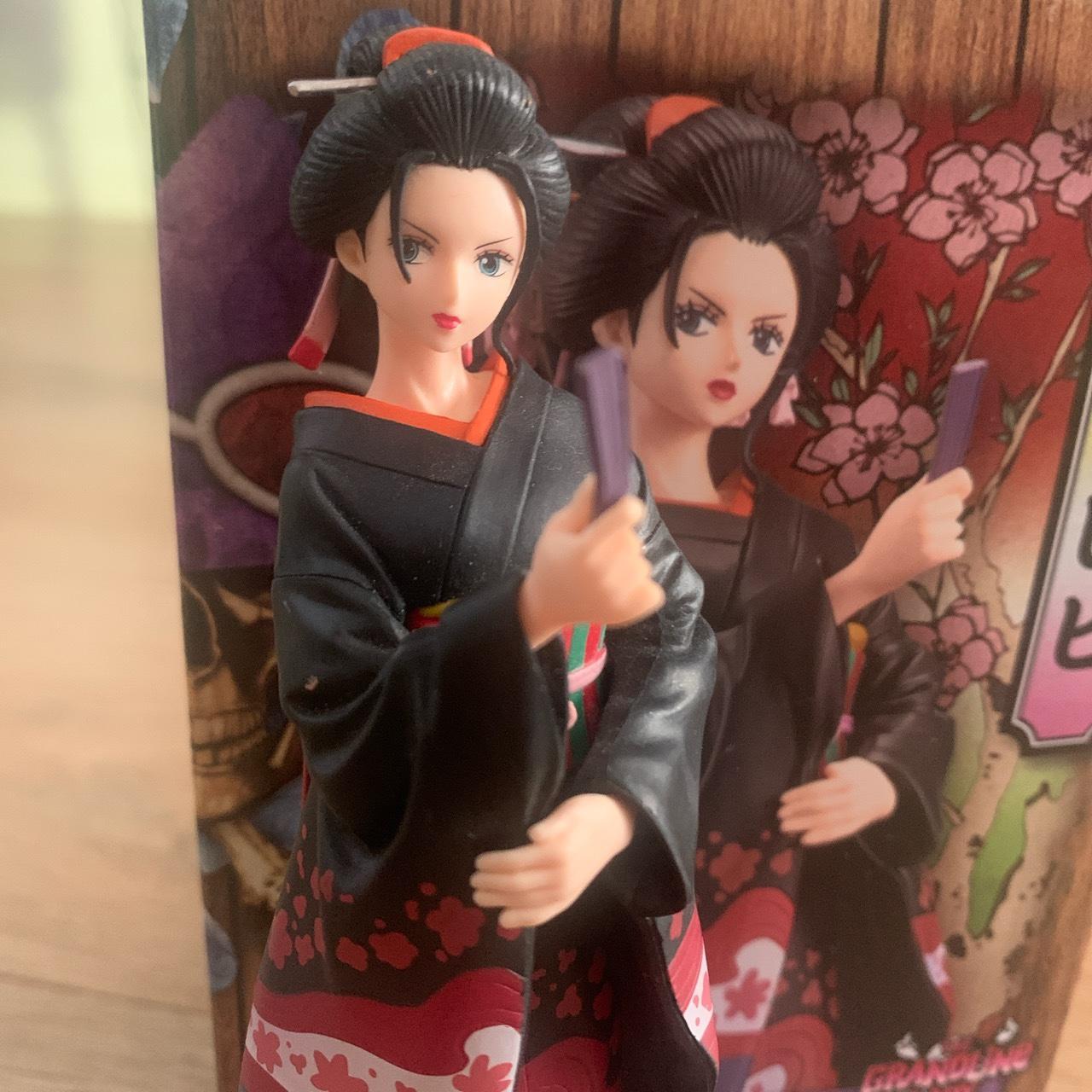 ONE PIECE Nico Robin figurine - missing stand and... - Depop