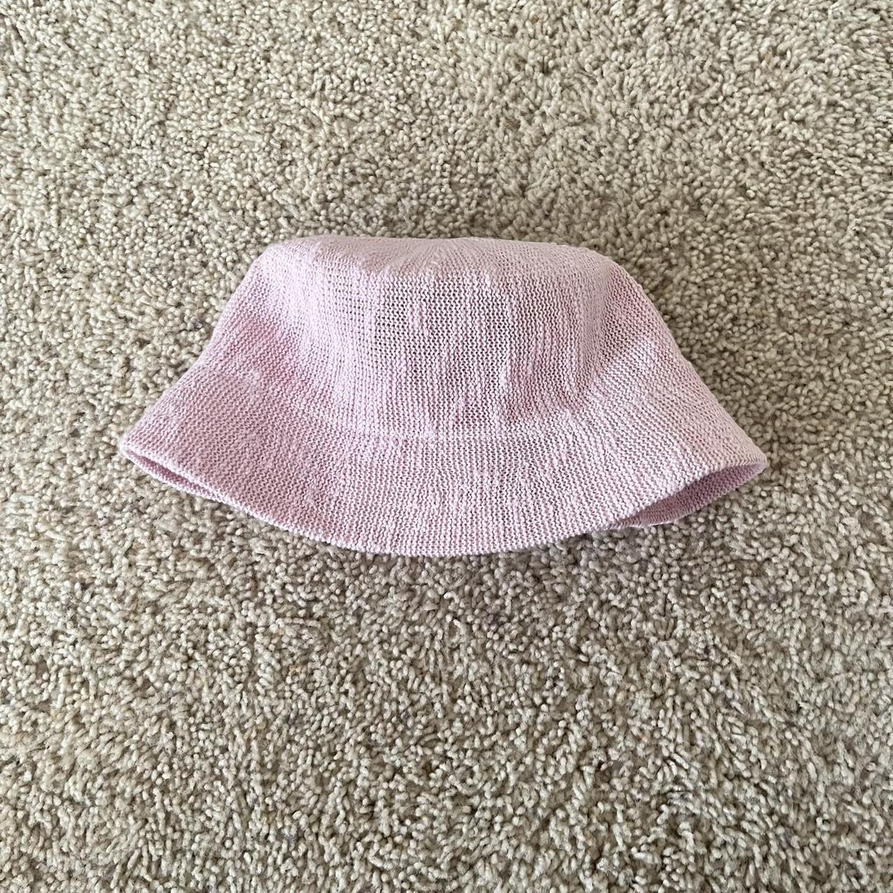 pink bucket hat - Depop